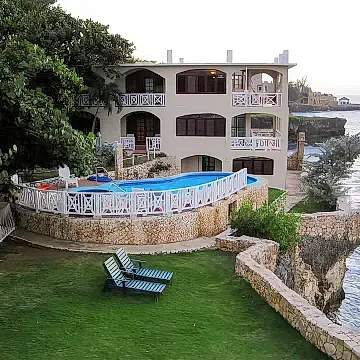 Resort for Sale in West End, cliffs, Negril, Westmoreland, Jamaica