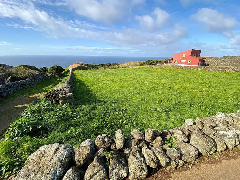 Oceanfront Lots and Land for Sale: List and Find the Best Oceanfront ...